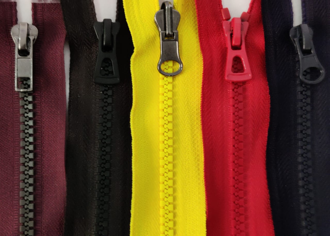 Dayal Zippers